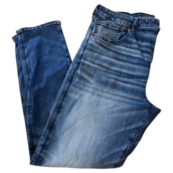 American Eagle Outfitters | Jeans | American Eagle Classic Blue Move ...